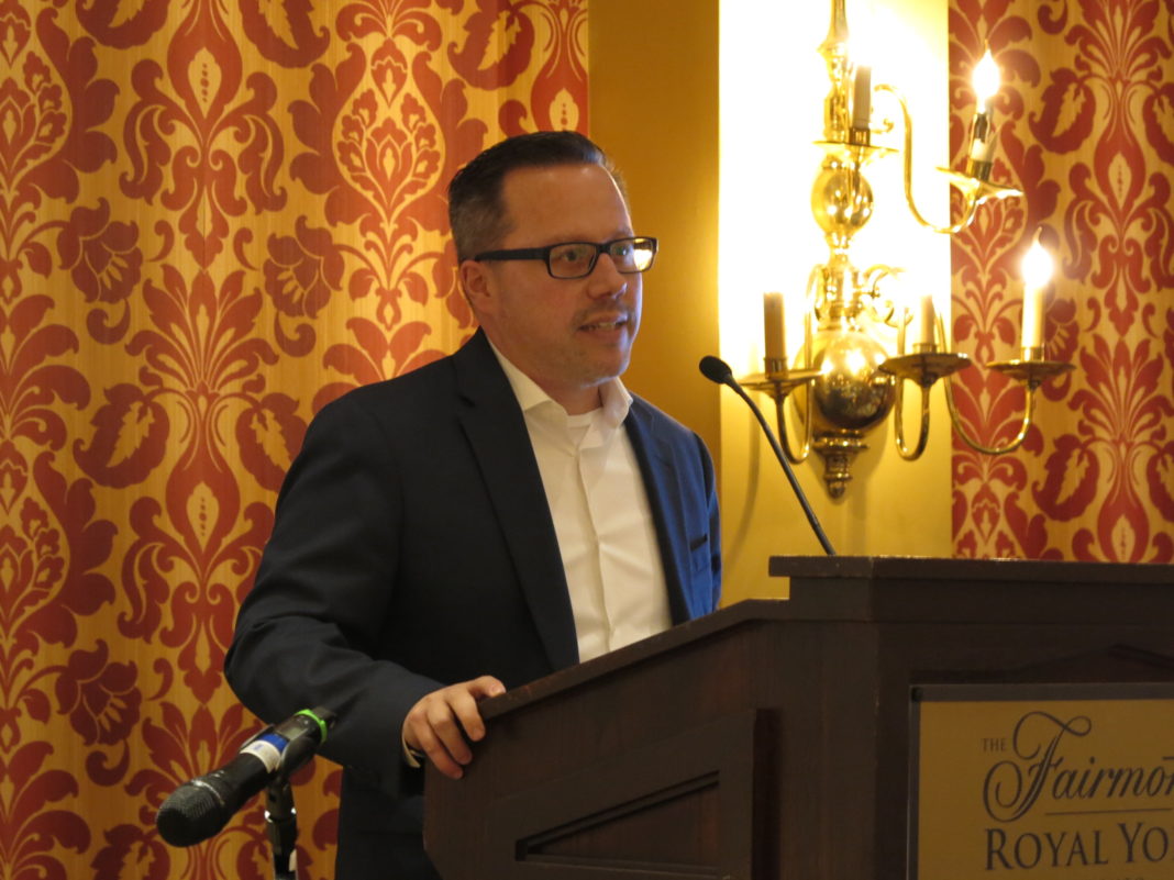 Le Club canadien reçoit Normand Labrie | Le Métropolitain