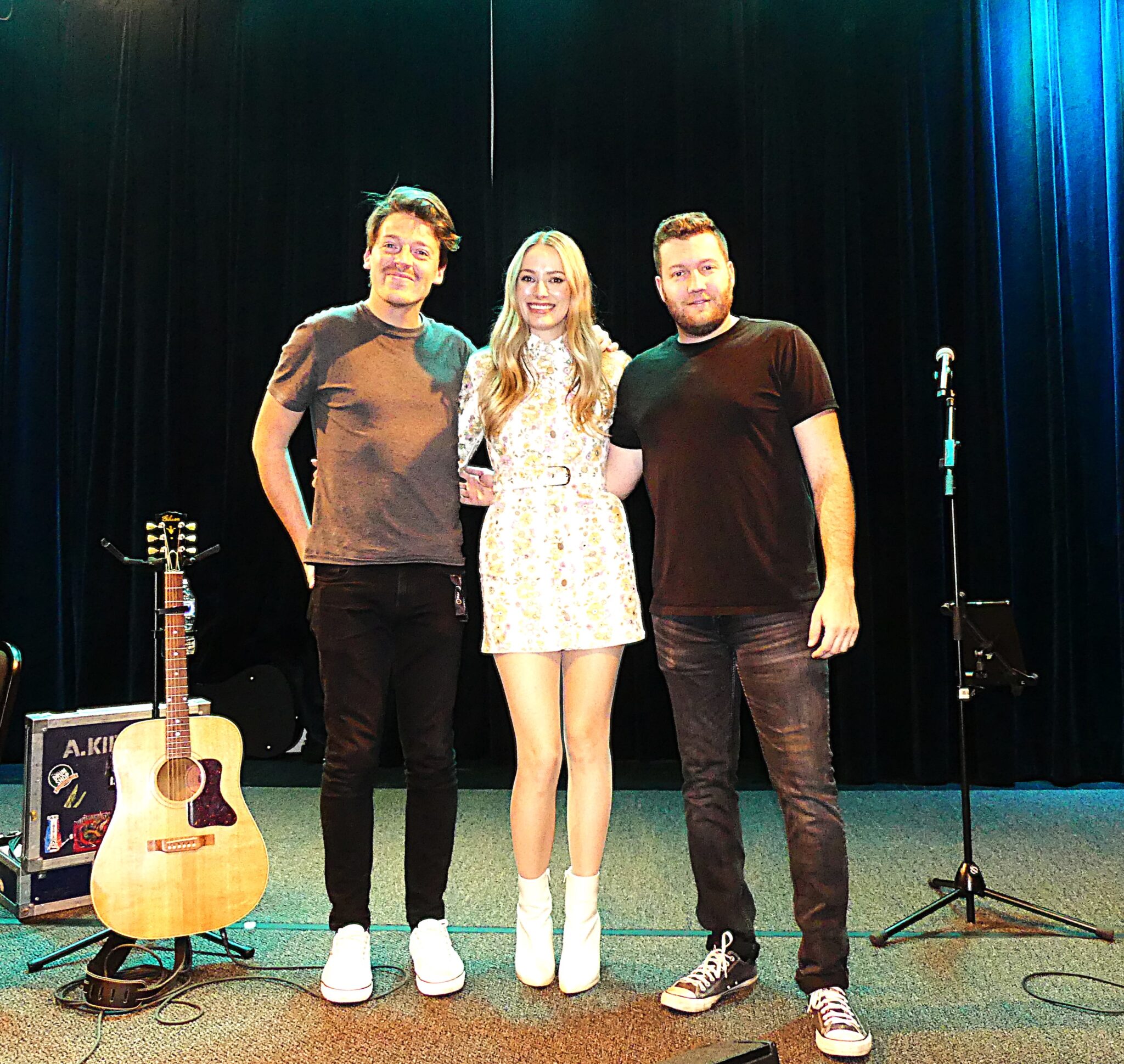 Léa Jarry offre un concert intimiste à l’Alliance française | Le ...