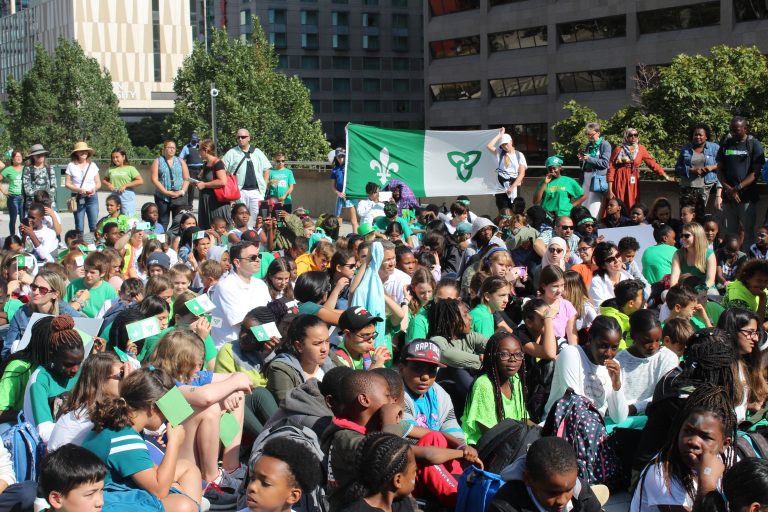 Le drapeau franco-ontarien : 50 ans de fierté et de rassemblement | Le ...